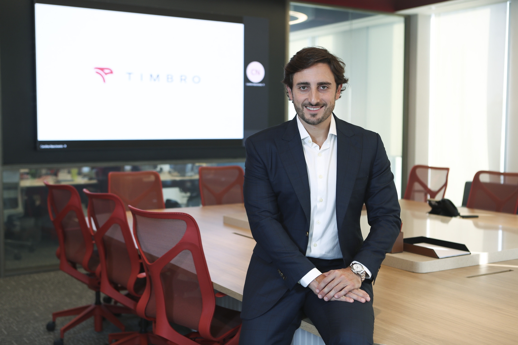 Timbro lança nova marca e inaugura escritório em São Paulo